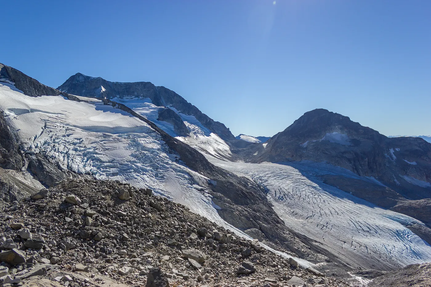 Wedgemount Lake Trip Report and Hiking Guide | Ten Pound Backpack